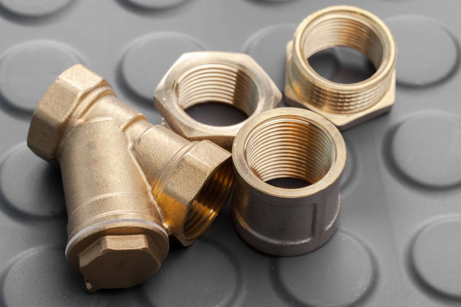 Different Types of Hydraulic Fittings & Their Uses